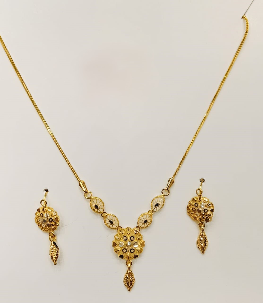 Modern Gold Chain Mala Set Designs - Carat Vogue
